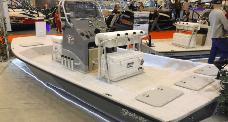 7 Best Low-Draft Boats For Shallow Water (With Photos) - Kayak Help